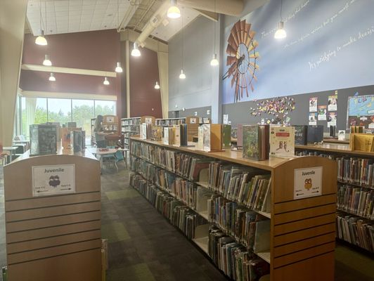 IGO LIBRARY - Updated December 2025 - 53 Photos & 26 Reviews - 13330 ...