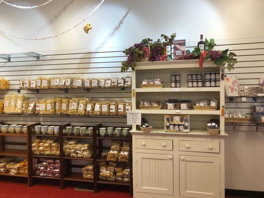 CRANBERRY SWEETS COMPANY - Updated January 2025 - 58 Photos & 65 ...