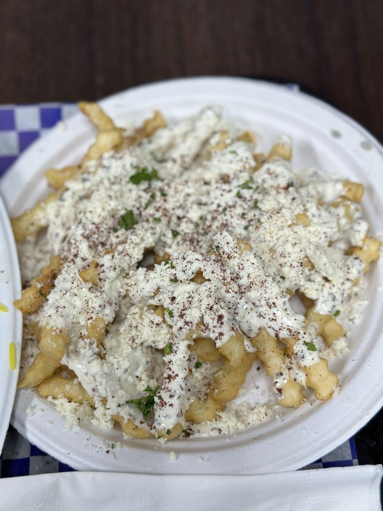 GYROS PLUS - Updated December 2025 - 127 Photos & 182 Reviews - 209 E ...