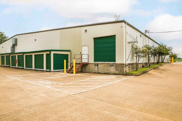 TUPELO STORAGE - Updated February 2025 - 31 Photos - 121 N Coley Rd ...