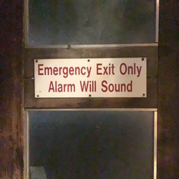 BADLANDS - Updated July 2025 - 143 Photos & 311 Reviews - 2003 K St ...