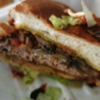 CHAPPS BURGERS - Updated May 2025 - 121 Photos & 154 Reviews - 2045 N ...