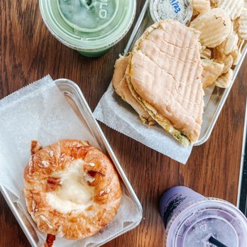 BEAN HERE COFFEE - Updated December 2025 - 132 Photos & 41 Reviews ...