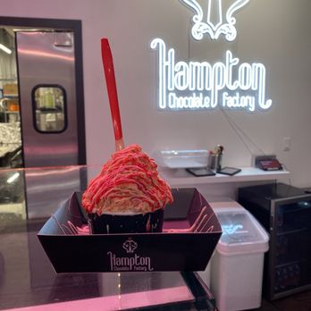 HAMPTON CHOCOLATE FACTORY - Updated July 2024 - 410 Photos & 161 ...
