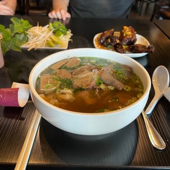 PHO 815 - Updated September 2025 - 176 Photos & 139 Reviews - 7437 E ...