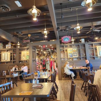 CRACKER BARREL OLD COUNTRY STORE - Updated October 2025 - 550 Photos ...