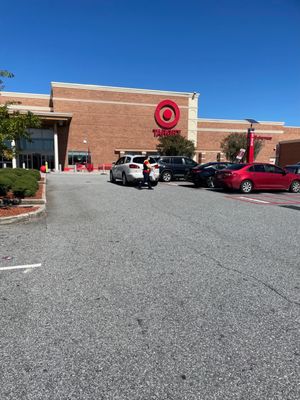 TARGET - Updated October 2025 - 87 Photos & 35 Reviews - 14065 Abercorn ...