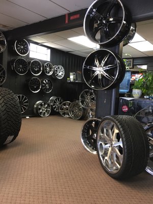 ADVANCED WHEELS - Updated October 2025 - 27 Photos & 95 Reviews - 16845 ...
