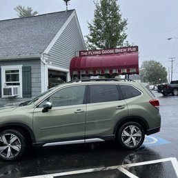 FLYING GOOSE BREW PUB & GRILLE - Updated January 2026 - 197 Photos ...