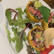 HK KITCHEN & DRAFT HOUSE - 134 Photos & 116 Reviews - 3599 E Tremont ...