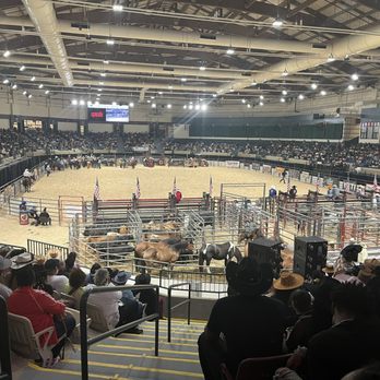 SHOW PLACE ARENA - Updated January 2026 - 18 Photos & 10 Reviews ...