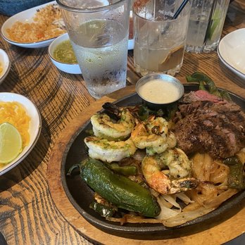 MUCHACHO - Updated December 2025 - 220 Photos & 242 Reviews - 4011 ...