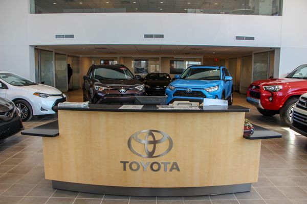 FOX TOYOTA OF ROCHESTER HILLS - Updated December 2025 - 19 Photos & 55 ...
