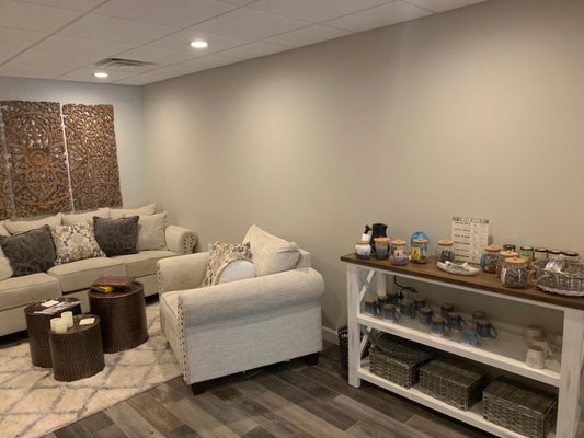 FLOAT FORTY ONE - Updated July 2025 - 31 Photos & 17 Reviews - 345 N Main St, West hartford ...