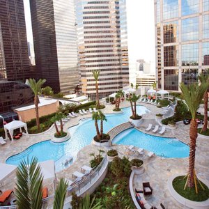 THE FITZ APARTMENTS - Updated December 2025 - 67 Photos - 600 Studemont ...