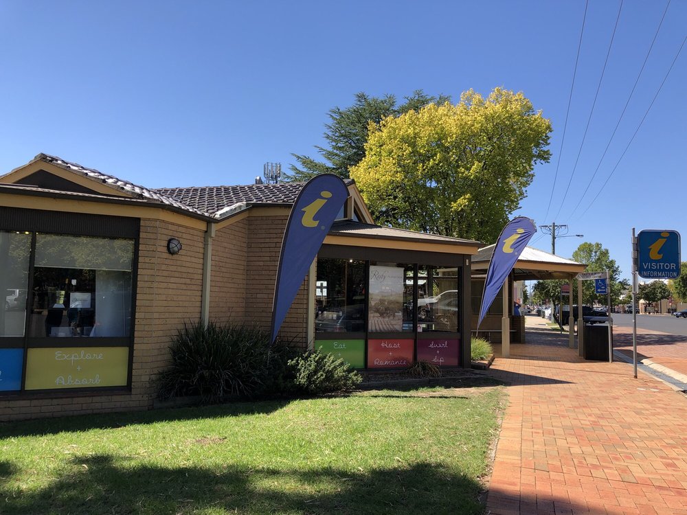 MUDGEE INFORMATION CENTRE - 84 Market St, Mudgee New South Wales ...