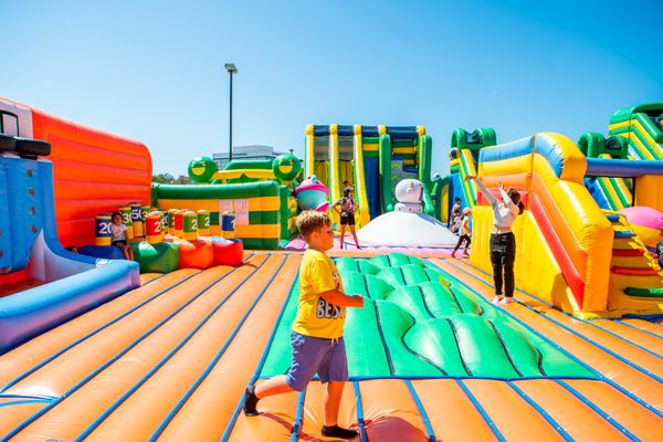 FUNBOX - Updated October 2025 - 10 Photos - 3030 Plaza Bonita Rd ...