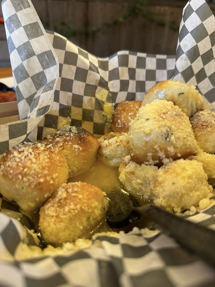 THE ROLLING STONEBAKER - Updated August 2024 - 131 Photos & 104 Reviews ...