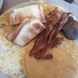 DOTS DINER - Updated October 2025 - 190 Photos & 208 Reviews - 2317 ...