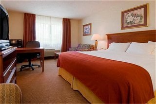 HOLIDAY INN EXPRESS CHELSEA - Updated August 2025 - 1540 Commerce Park ...