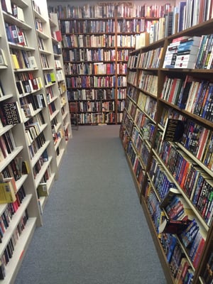 HOOKED ON BOOKS - Updated July 2024 - 29 Reviews - 3918 Maizeland Rd ...