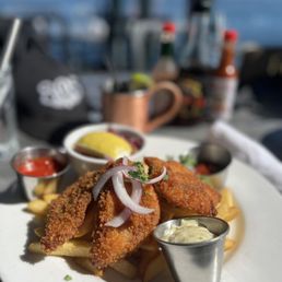 THE FISH HOPPER - Updated July 2024 - 6981 Photos & 6012 Reviews - 700 ...