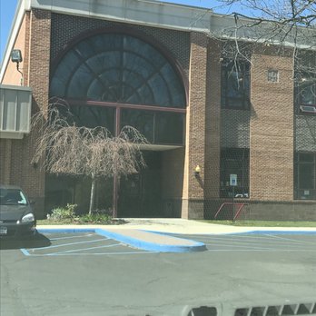 EAST ISLIP PUBLIC LIBRARY - Updated October 2025 - 19 Photos & 11 ...