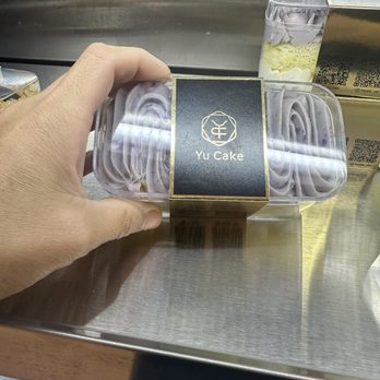 YU CAKE - Updated August 2025 - 404 Photos & 257 Reviews - 3333 Bristol ...