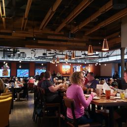 OUTBACK STEAKHOUSE - Updated May 2025 - 100 Photos & 122 Reviews - 1637 ...