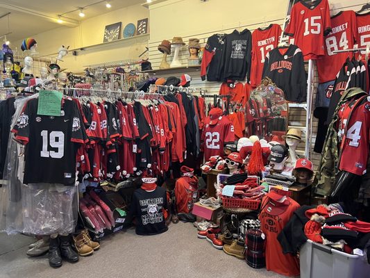 CILLIES CLOTHING - Updated October 2025 - 24 Photos & 25 Reviews - 175 ...