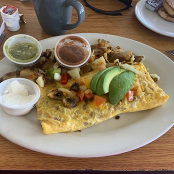 COURTHOUSE CAFE - Updated April 2025 - 126 Photos & 197 Reviews - 2455 ...