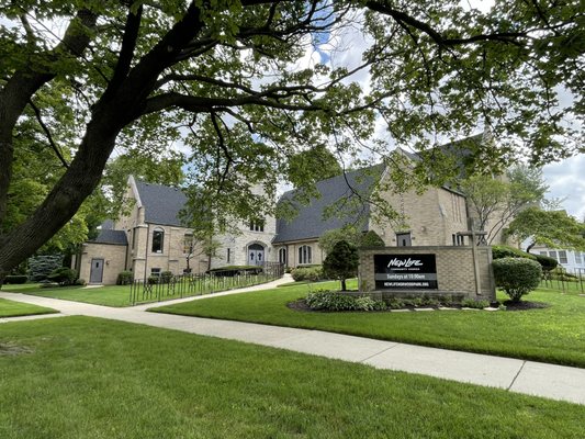 NEW LIFE COMMUNITY CHURCH - Updated January 2026 - 14 Photos - 5917 N ...