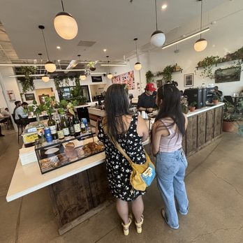 WAYWARD COFFEE - Updated October 2025 - 132 Photos & 67 Reviews - 2025 ...