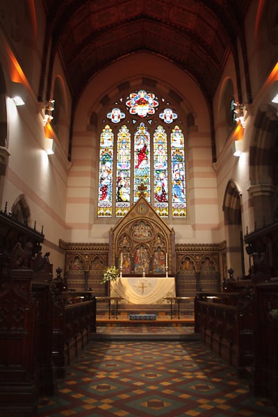 ST JOHN THE BAPTIST C OF E CHURCH - Wood Street, Barnet, Hertfordshire ...