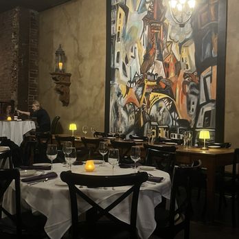 COCO - Updated December 2024 - 585 Photos & 409 Reviews - 888 Main St ...