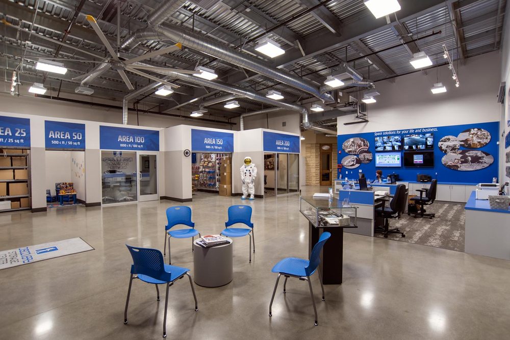 DISCOVERY STORAGE CENTER - Updated July 2025 - 10 Reviews - 6640 ...