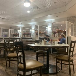 DIAMOND’S FAMILY RESTAURANT - Updated June 2025 - 132 Photos & 100 ...