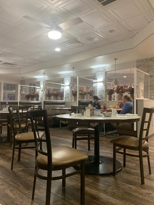 DIAMOND’S FAMILY RESTAURANT - Updated November 2024 - 119 Photos & 97 ...