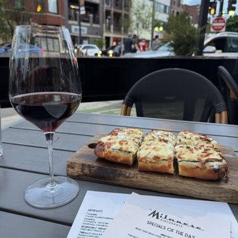 IL MILANESE RISTORANTE - Updated July 2024 - 111 Photos & 82 Reviews ...