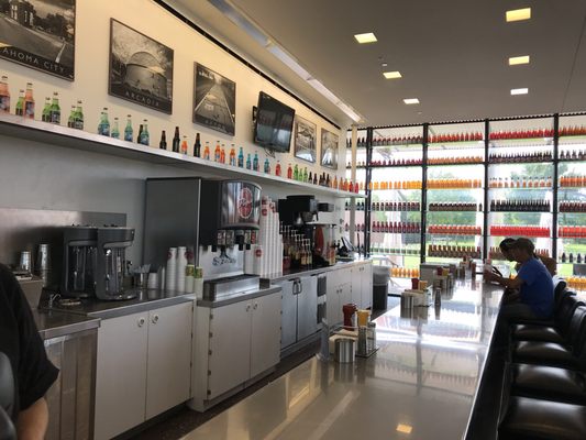 POPS - 639 Photos & 341 Reviews - Burgers - 660 W Hwy 66, Arcadia, OK ...