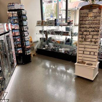 CVS PHARMACY - Updated November 2025 - 20 Photos - 400 Clematis St ...