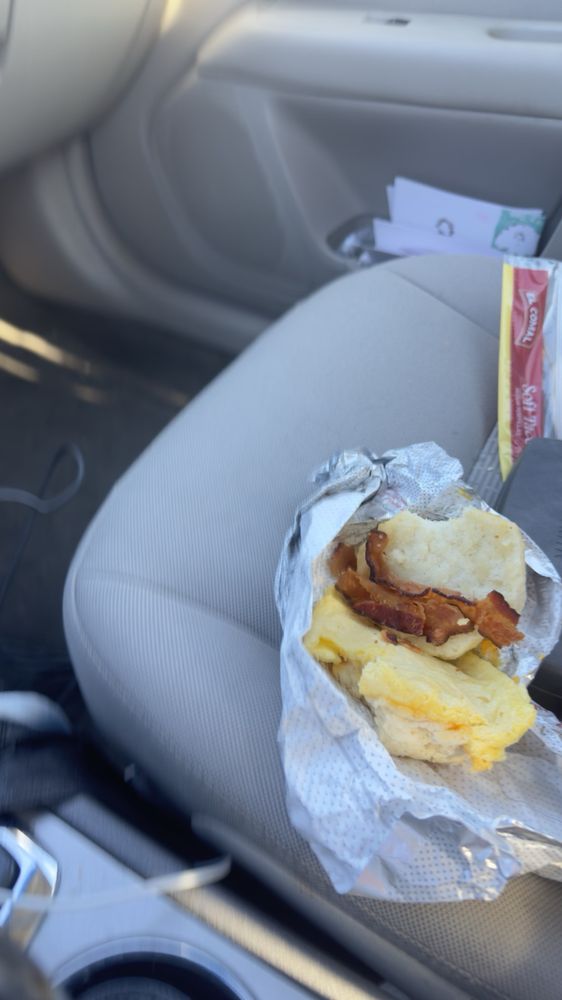 CHICK-FIL-A - Updated December 2025 - 32 Photos & 48 Reviews - 851 Town ...