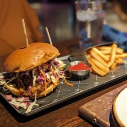 PUTTSHACK - EDINA - Updated July 2025 - 215 Photos & 59 Reviews - 330 ...