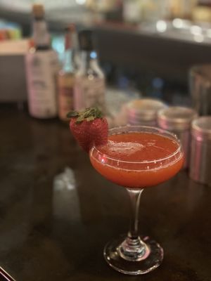 THE Z BAR - Updated May 2025 - 401 Photos & 170 Reviews - 1074 S ...