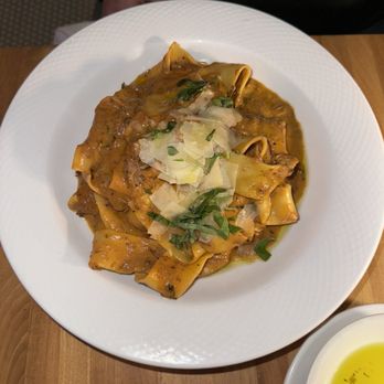 DE NOVO EUROPEAN PUB - Updated May 2025 - 777 Photos & 397 Reviews ...