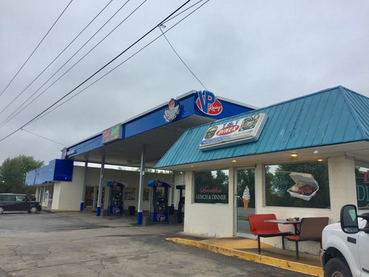 T & T DINER - Updated October 2025 - 22 Photos & 28 Reviews - 17440 E ...