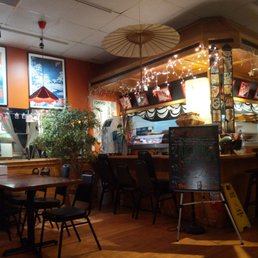 FLYING ROLL - Updated December 2024 - 584 Photos & 359 Reviews - 3312 ...