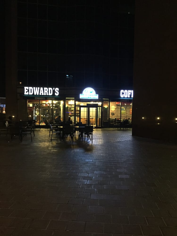 EDWARD’S COFFEE - Updated September 2024 - 19 Photos - Kozyatağı Mh ...