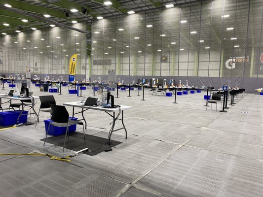 PARAMOUNT FINE FOODS CENTRE - Updated June 2025 - 66 Photos & 23 ...