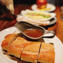 AU CHEVAL - Updated March 2025 - 2591 Photos & 1176 Reviews - 33 ...